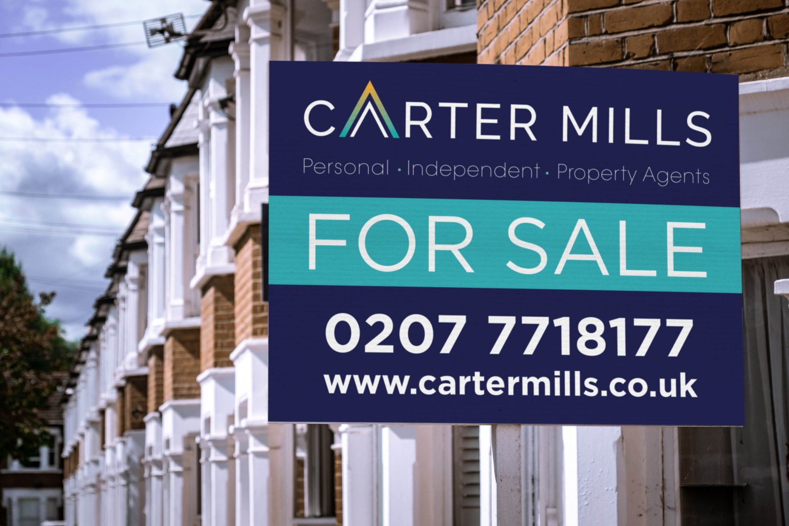 Sign Placement: Essential Dos and Don'ts for Best Visibility